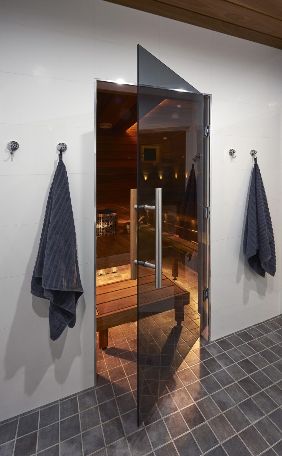 Sauna glass walls and sauna doors - Sun Sauna